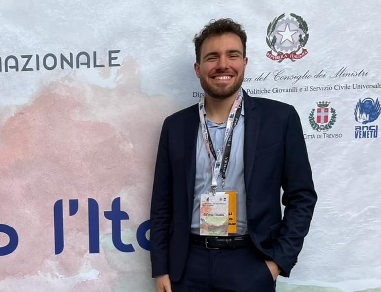 Davide Antognoli all’Assemblea nazionale di Anci giovani - Varesenoi.it