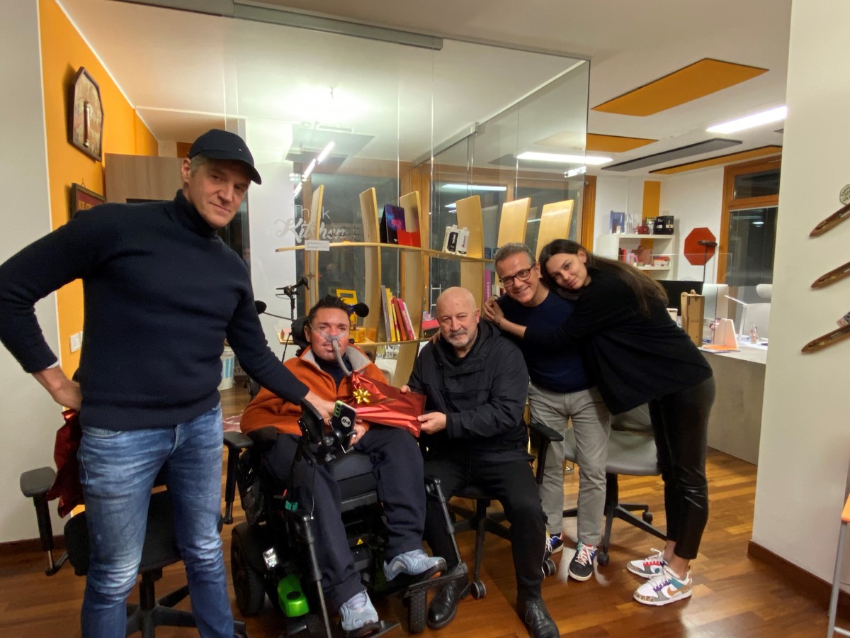 Non solo atleta e rapper: “Toro seduto” veste anche i panni del comico ...