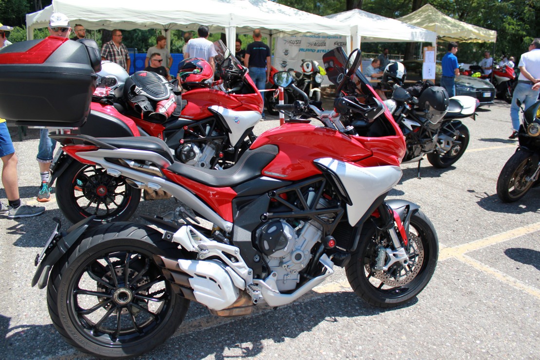 Revival MV Agusta. A Cascina Costa il raduno della storia del ...