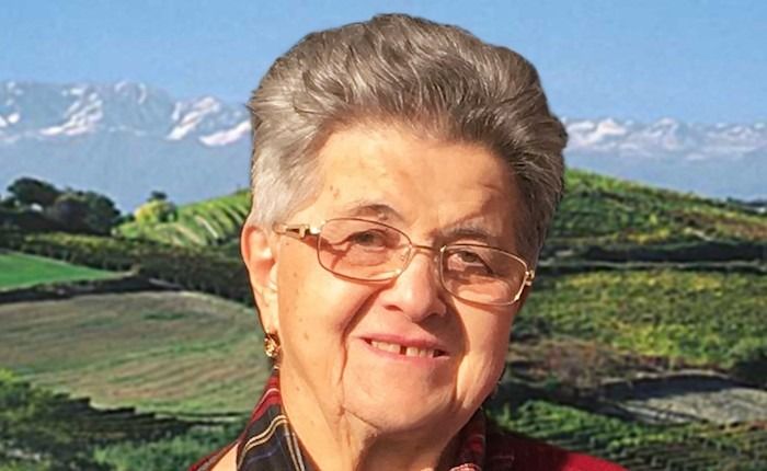 L'addio di Luino a Maria Santi, storica commerciante del "Wandamo ...